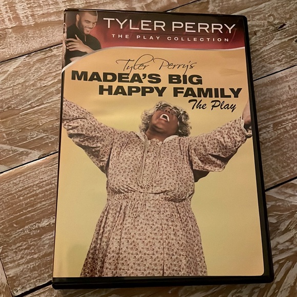Media | 315 U Pick Dvdsor 1 For 9 Tyler Perrys Madeas Big Happy Family ...